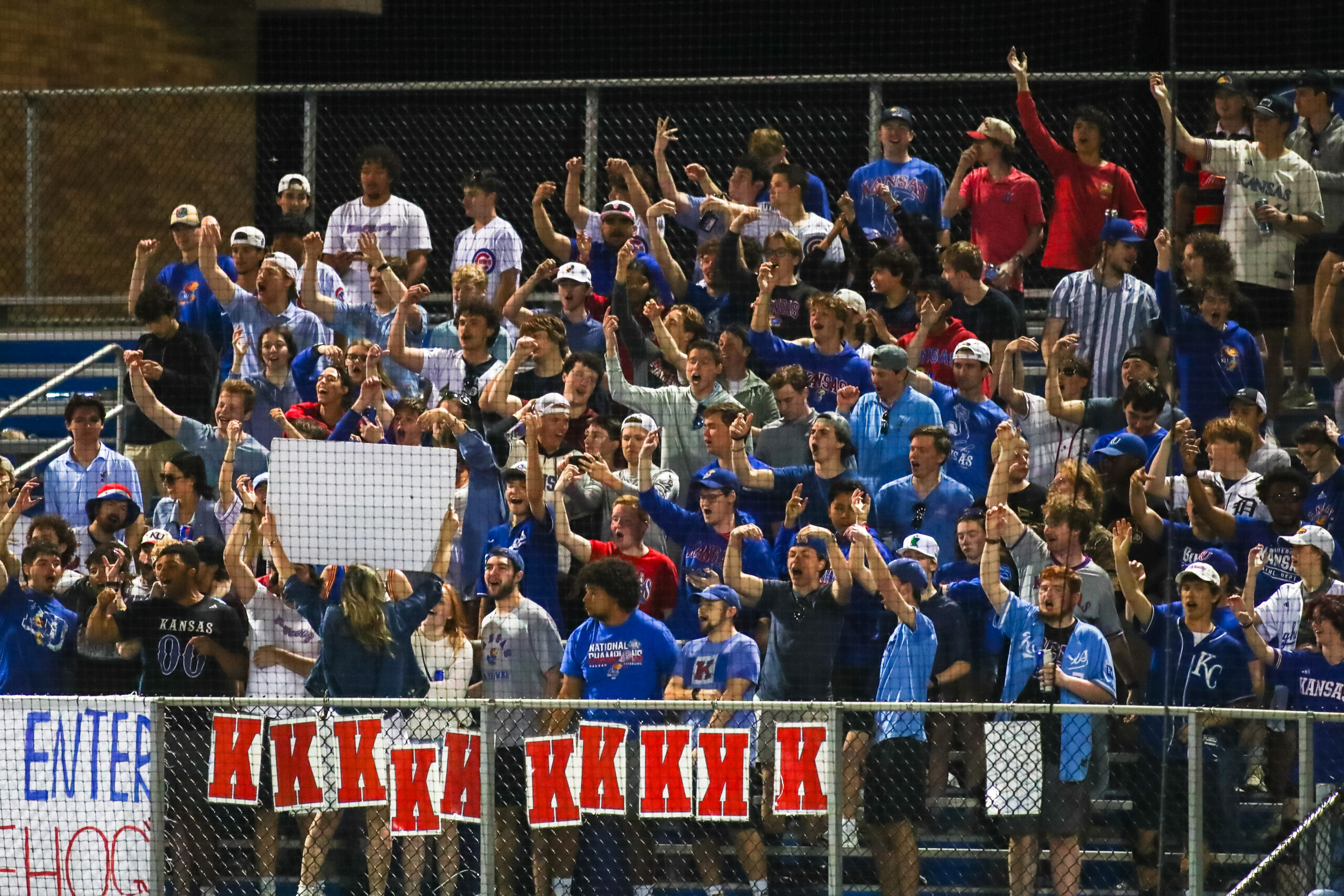 KU baseball completes sweep of Oklahoma State | News, Sports, Jobs ...